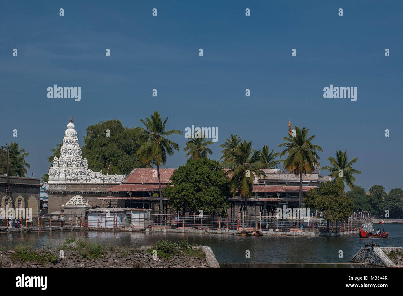 Siddheshwar temple solapur hi-res stock photography and images - Alamy