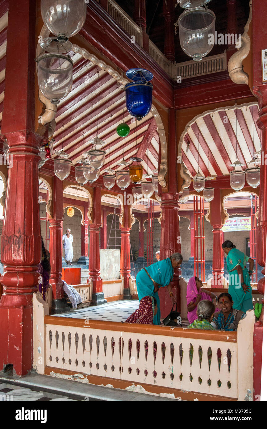 Barshi hi-res stock photography and images - Alamy