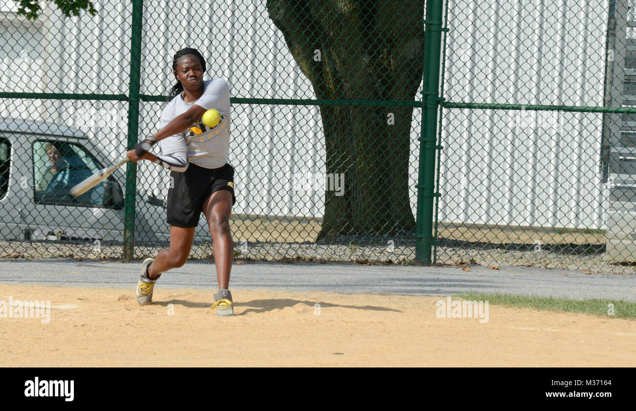 All army softball hi-res stock photography and images - Alamy