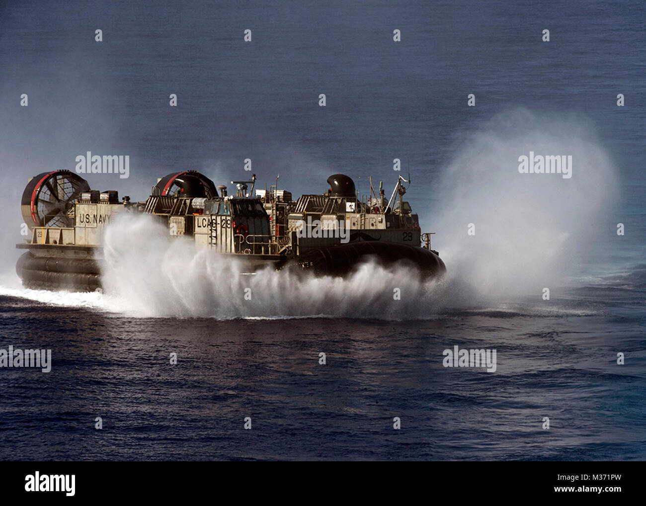 Hovercrafts hi-res stock photography and images - Alamy