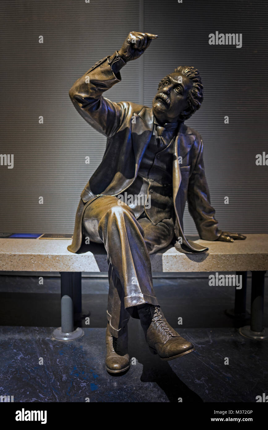 Statue of Elbert Einstein in the Griffith Observatory, Los Angeles ...