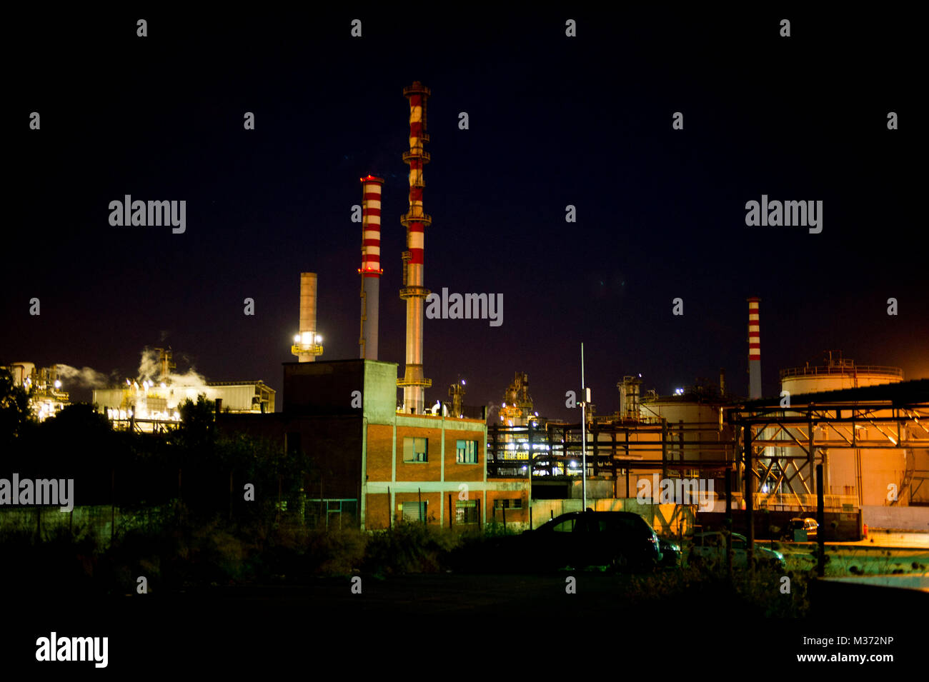 Thermal stations hi-res stock photography and images - Alamy