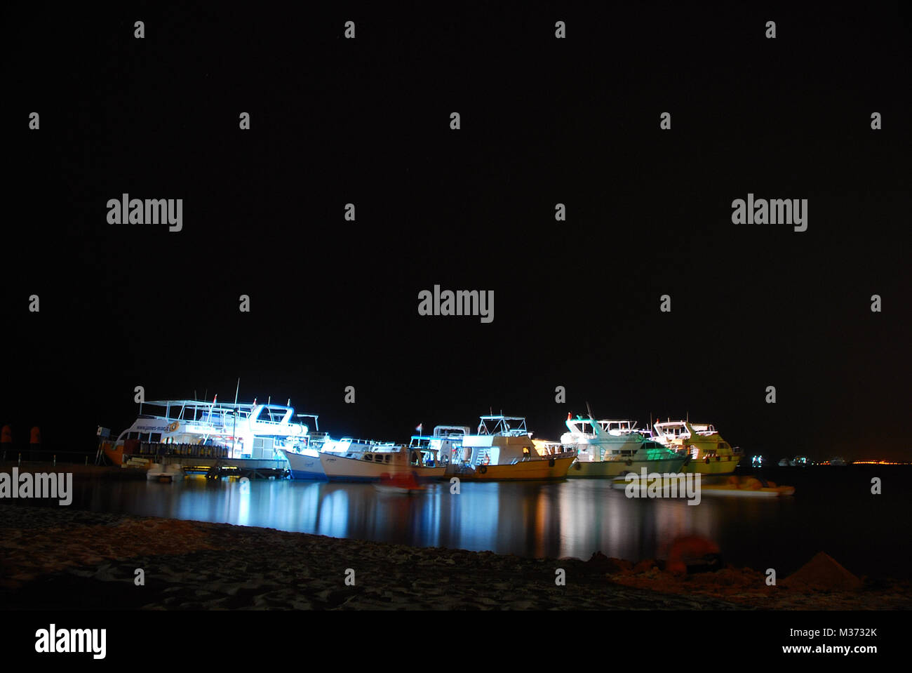 Illuminated boat hi-res stock photography and images - Alamy