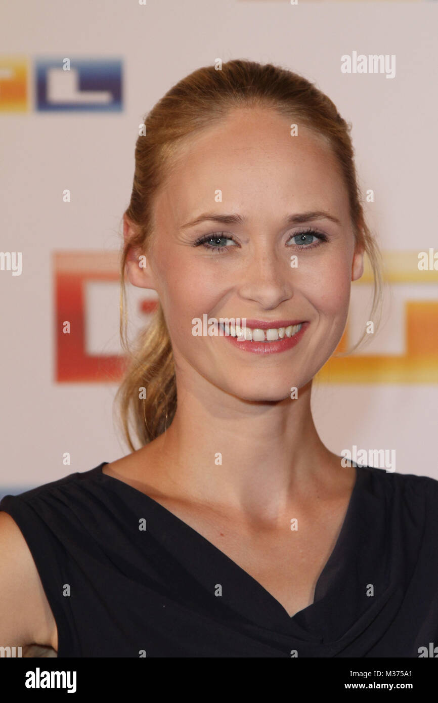 Inez Bjoerg David (Doc meets Dorf), RTL-Programmscreening 2013/2014 im ...