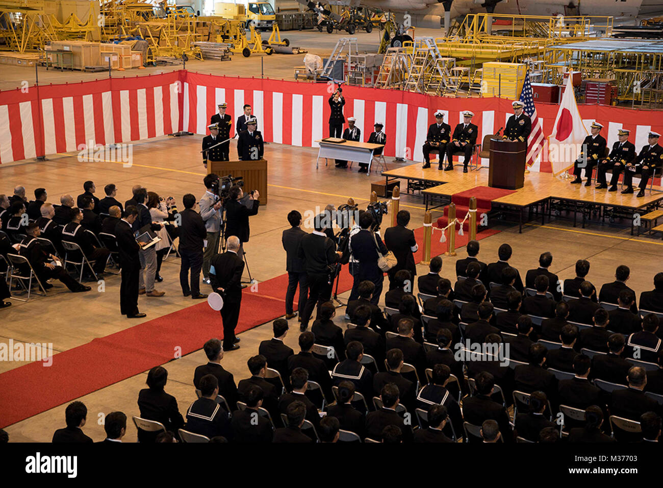 Commander shawn j reams hi-res stock photography and images - Alamy