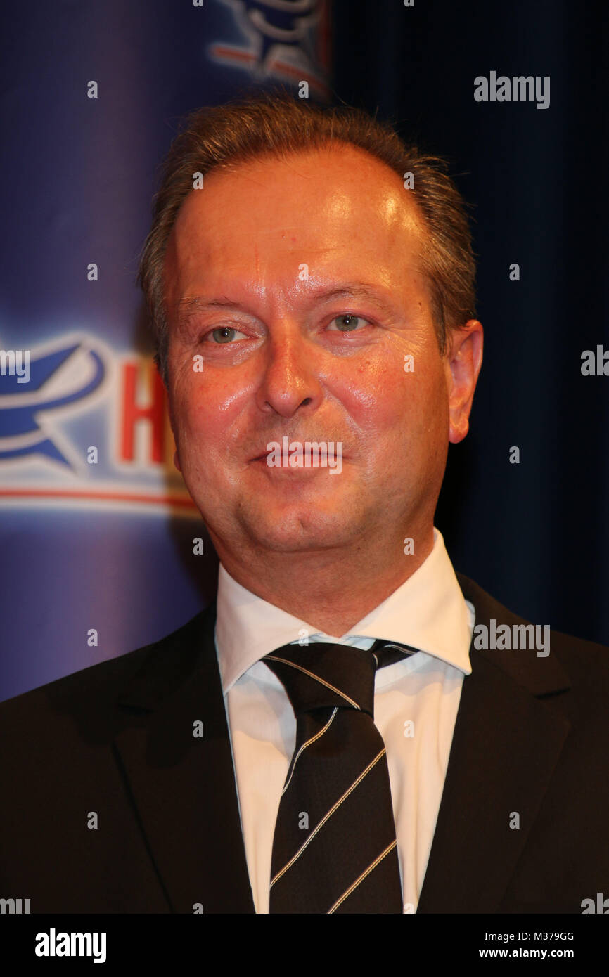 Duwe hi-res stock photography and images - Alamy