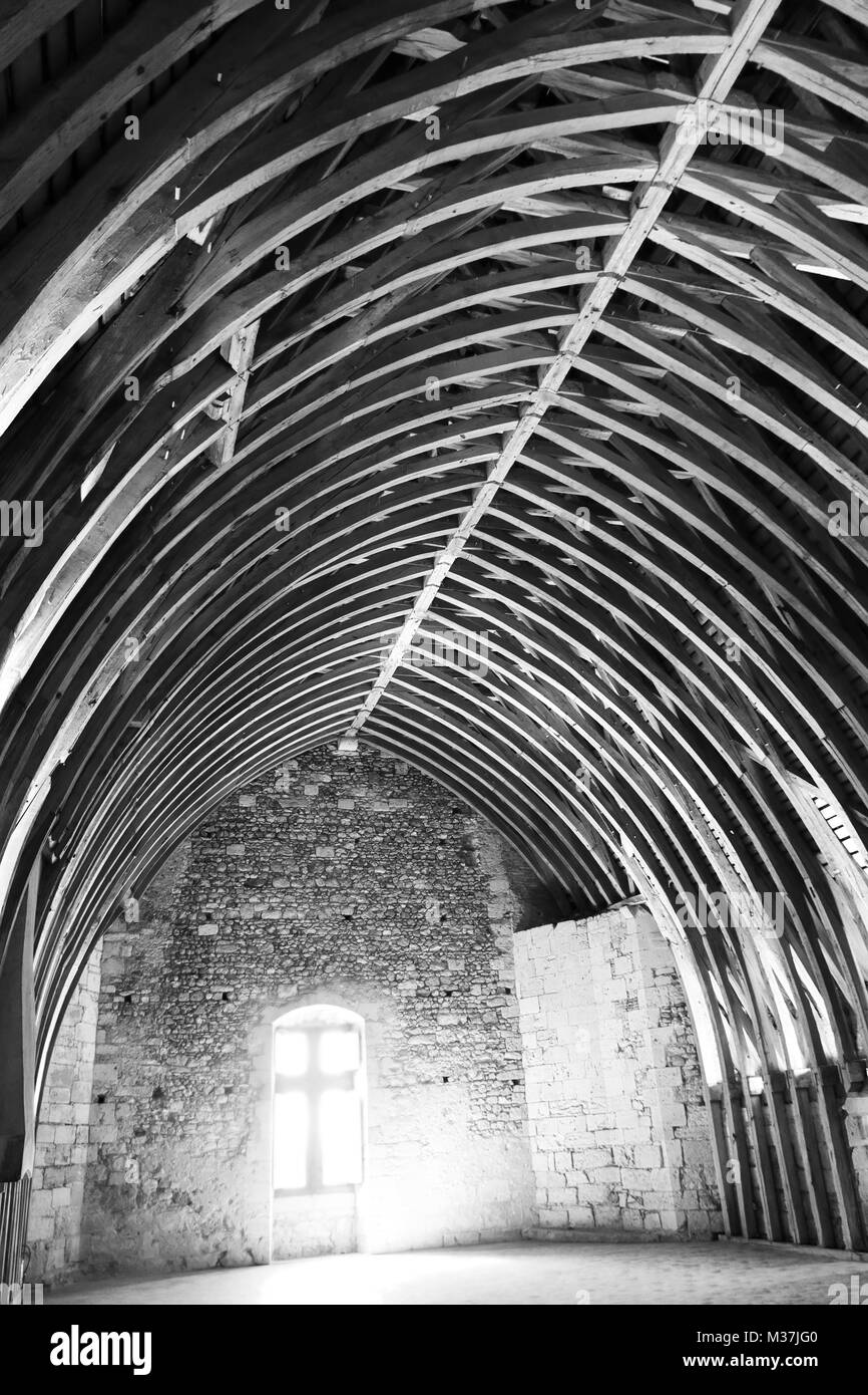 Barrel vaulted roof structure hi-res stock photography and images - Alamy
