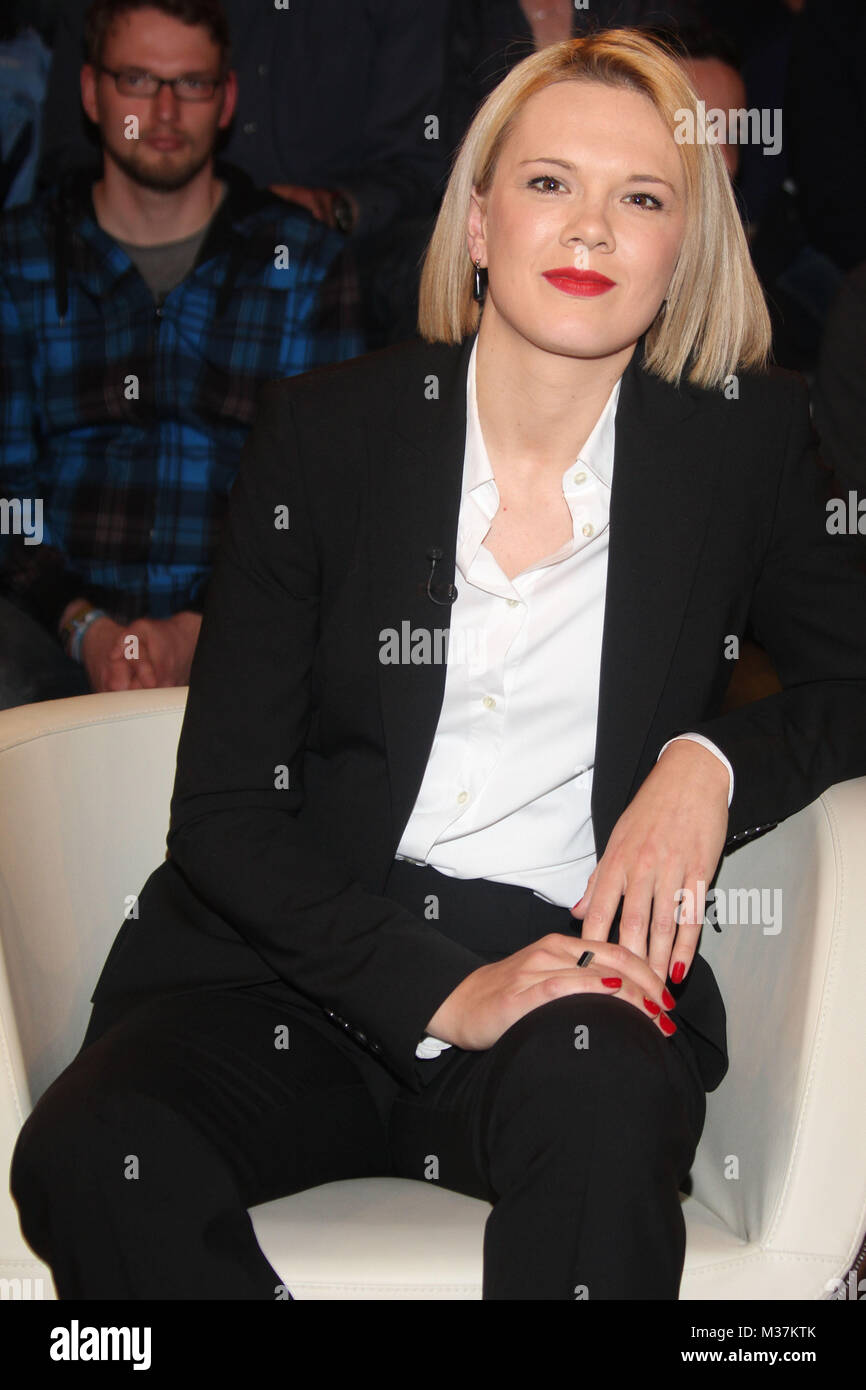 Laura Dornheim (Piraten), Lanz, Sendung vom 16.05.2012 Stock Photo - Alamy