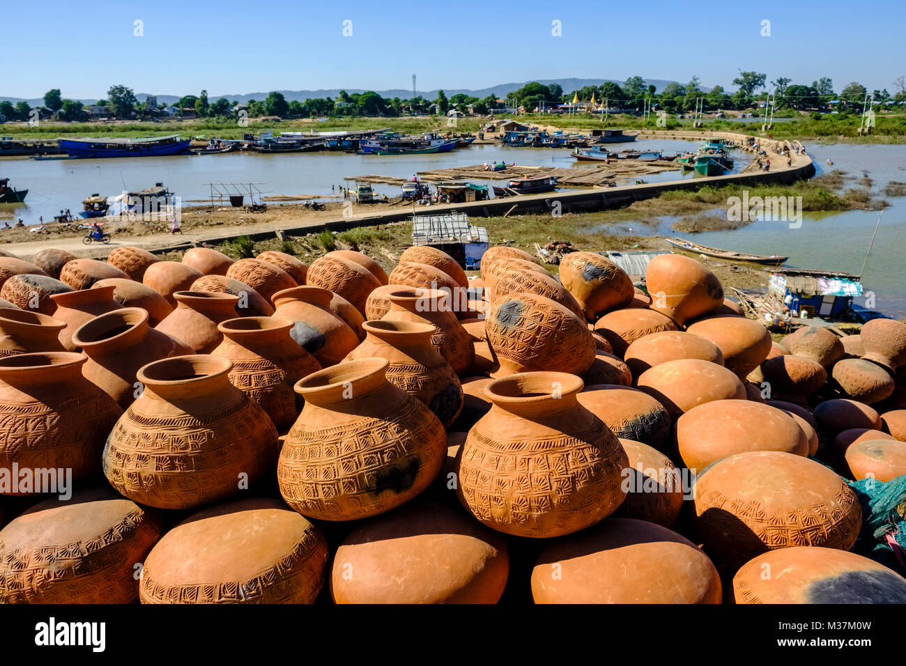 Clay Pot Burma High Resolution Stock Photography and Images - Alamy