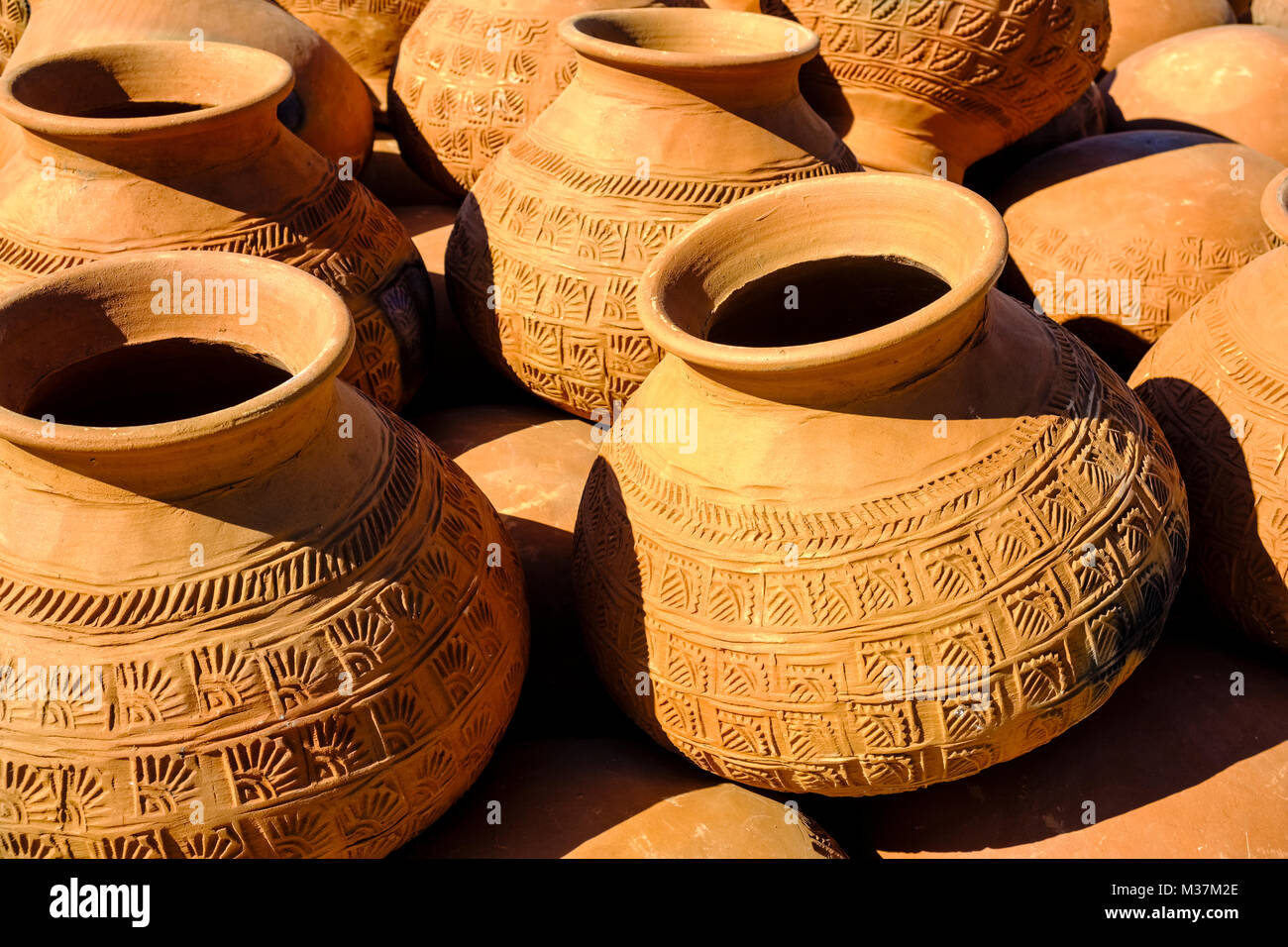 Clay Pot Burma High Resolution Stock Photography and Images - Alamy