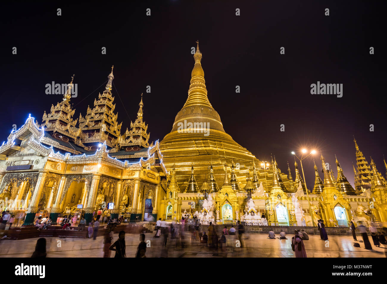 Burmese landmarks hi-res stock photography and images - Alamy
