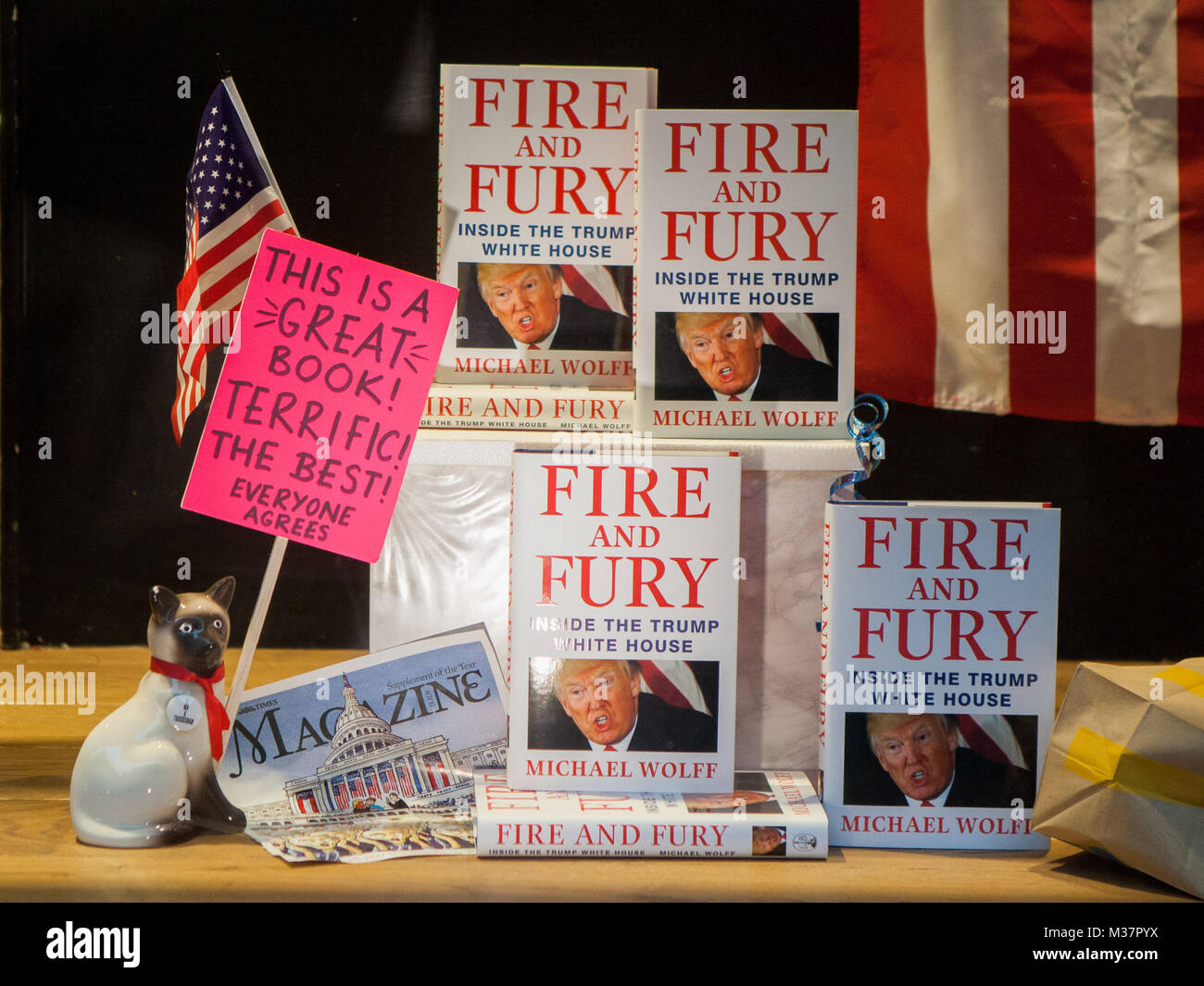 Michael wolffs book hi-res stock photography and images - Alamy