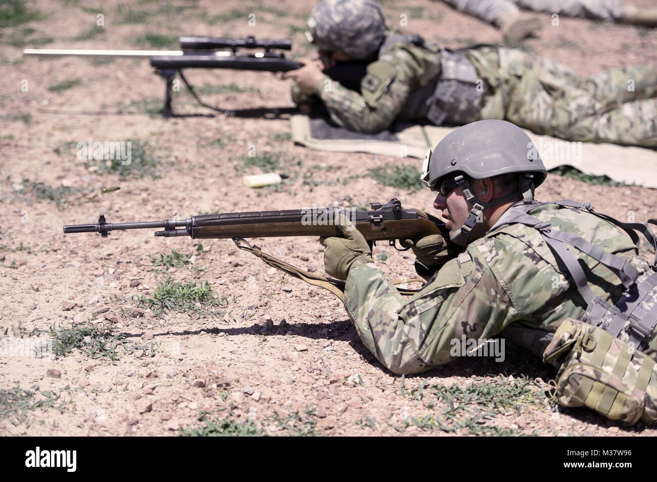 M14 sniper rifle hi-res stock photography and images - Alamy