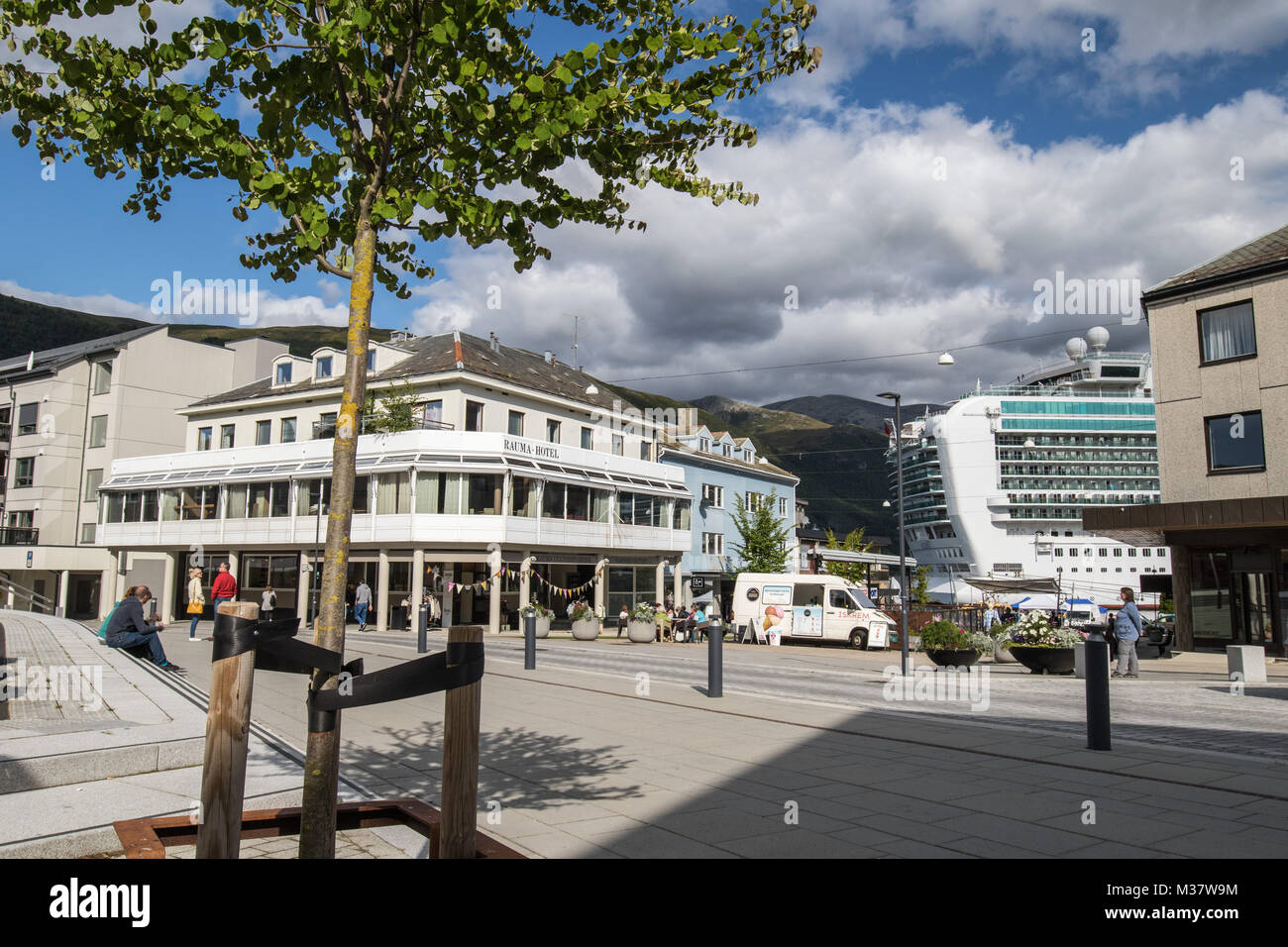 Andalsnes tourism hi-res stock photography and images - Alamy
