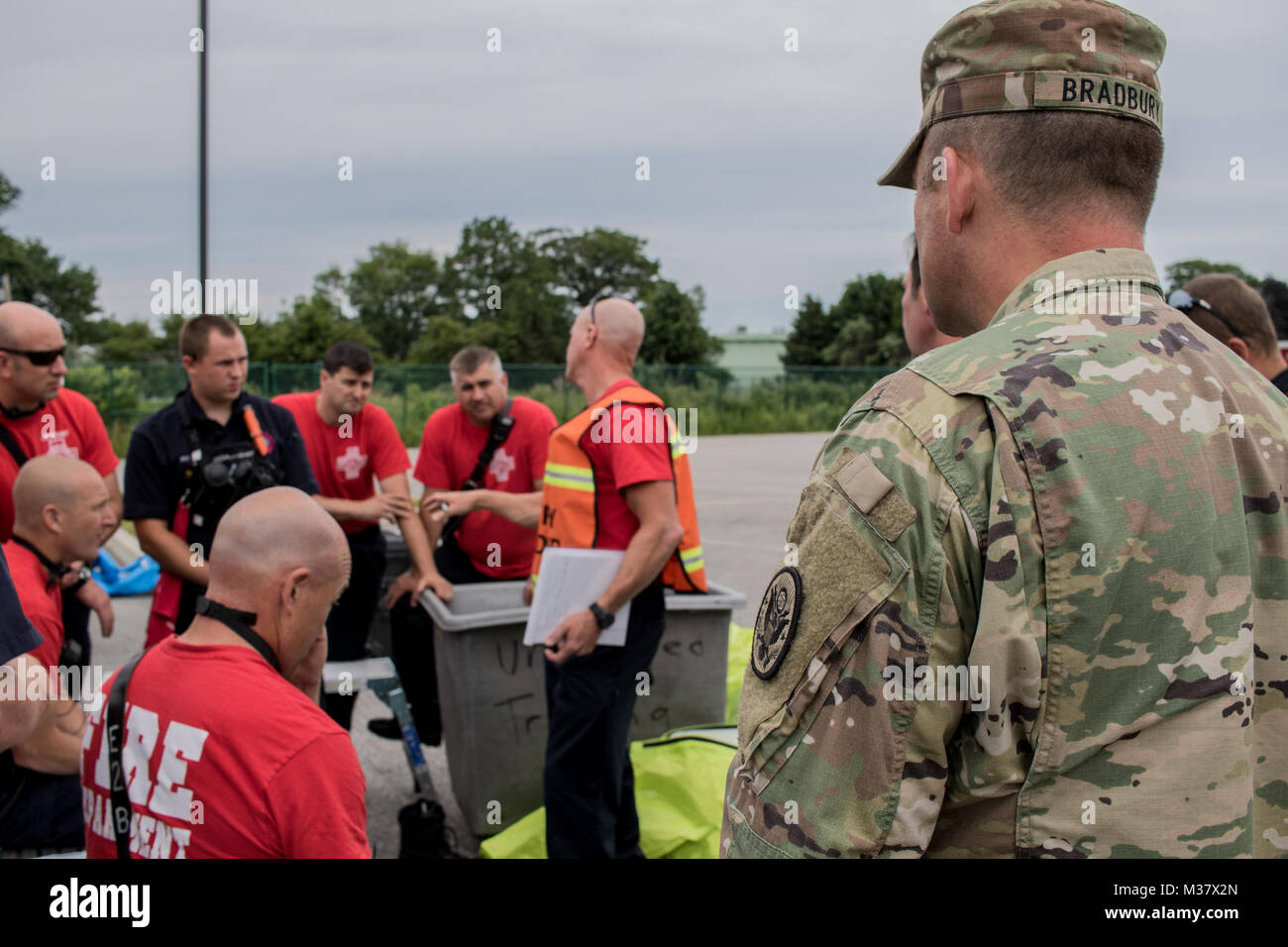 Soldiers and Airmen form the 11th Weapons of Mass Destruction-Civil ...
