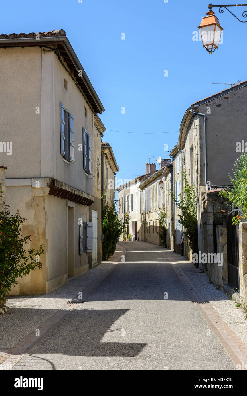 Villages of gascony High Resolution Stock Photography and Images - Alamy