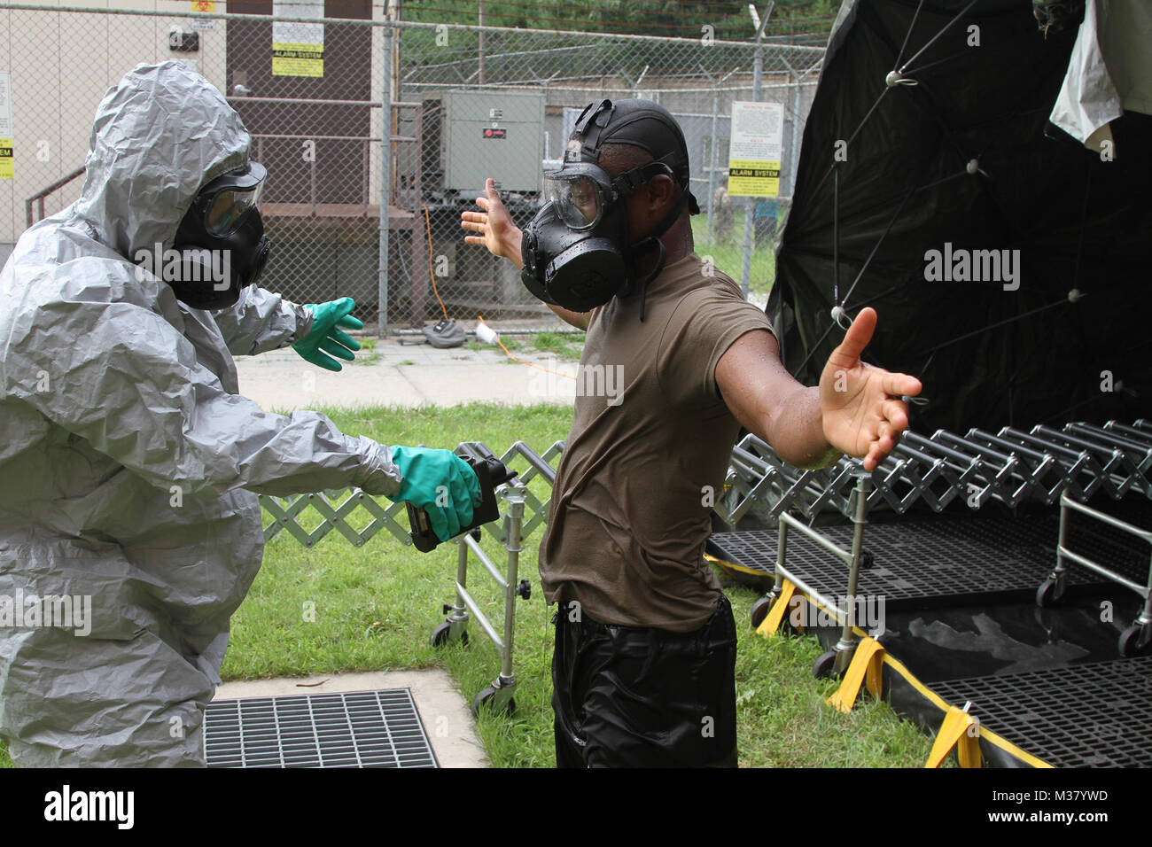 Soldiers conduct mass casualty patient decontamination training at ...