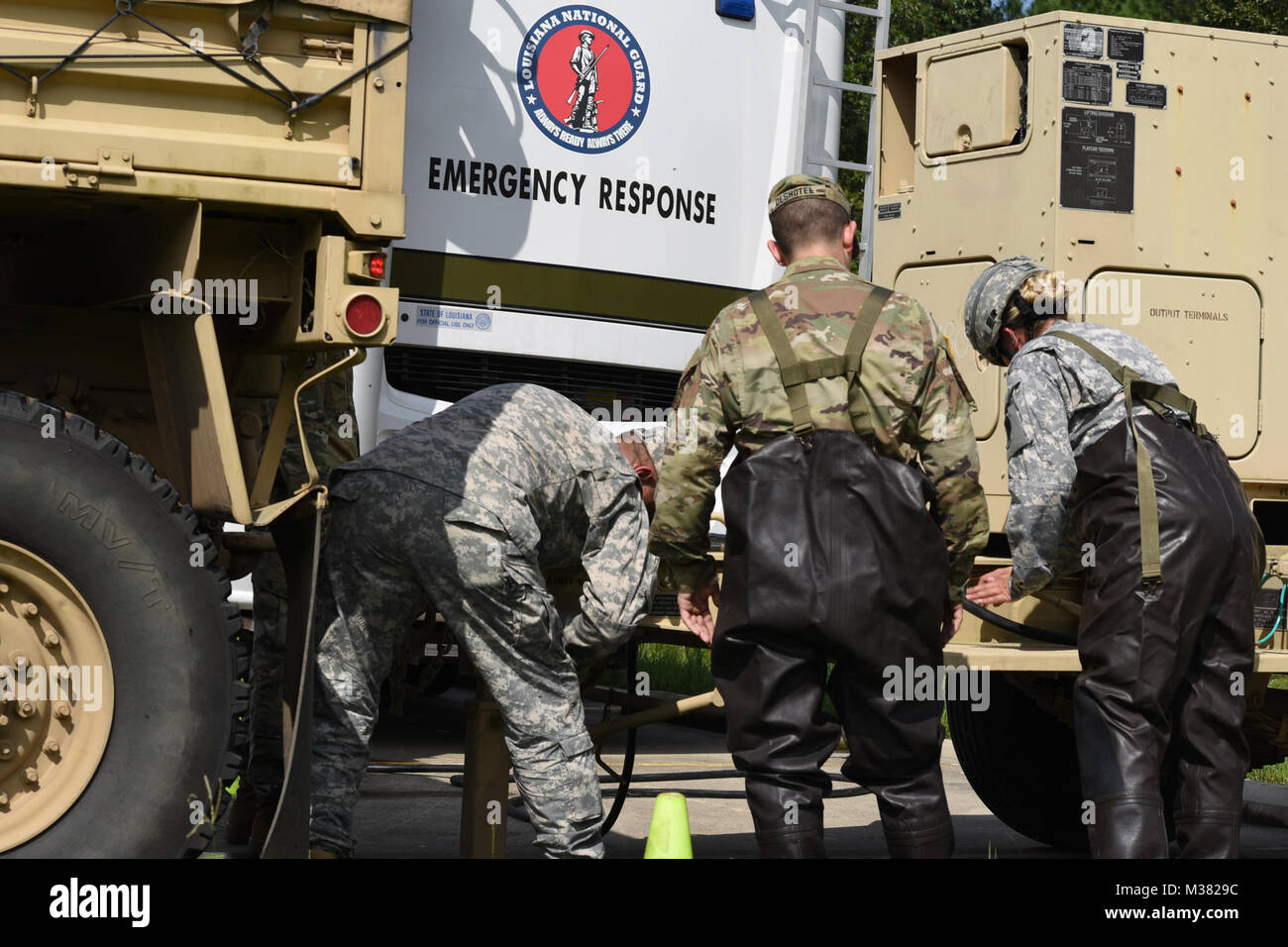 Louisiana National Guardsmen from the 199th Brigade Support Battalion ...