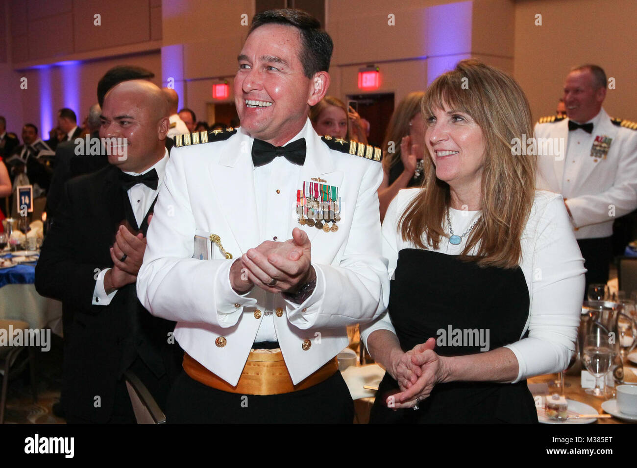 171014-N-HW977-414 RIVERSIDE, Calif. (Oct. 14, 2017) Capt. Corry Shedd ...