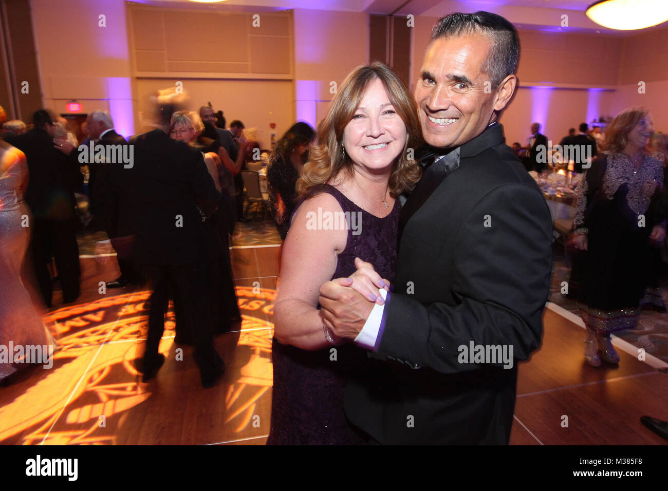 2017 inland empire navy birthday ball hi-res stock photography and ...