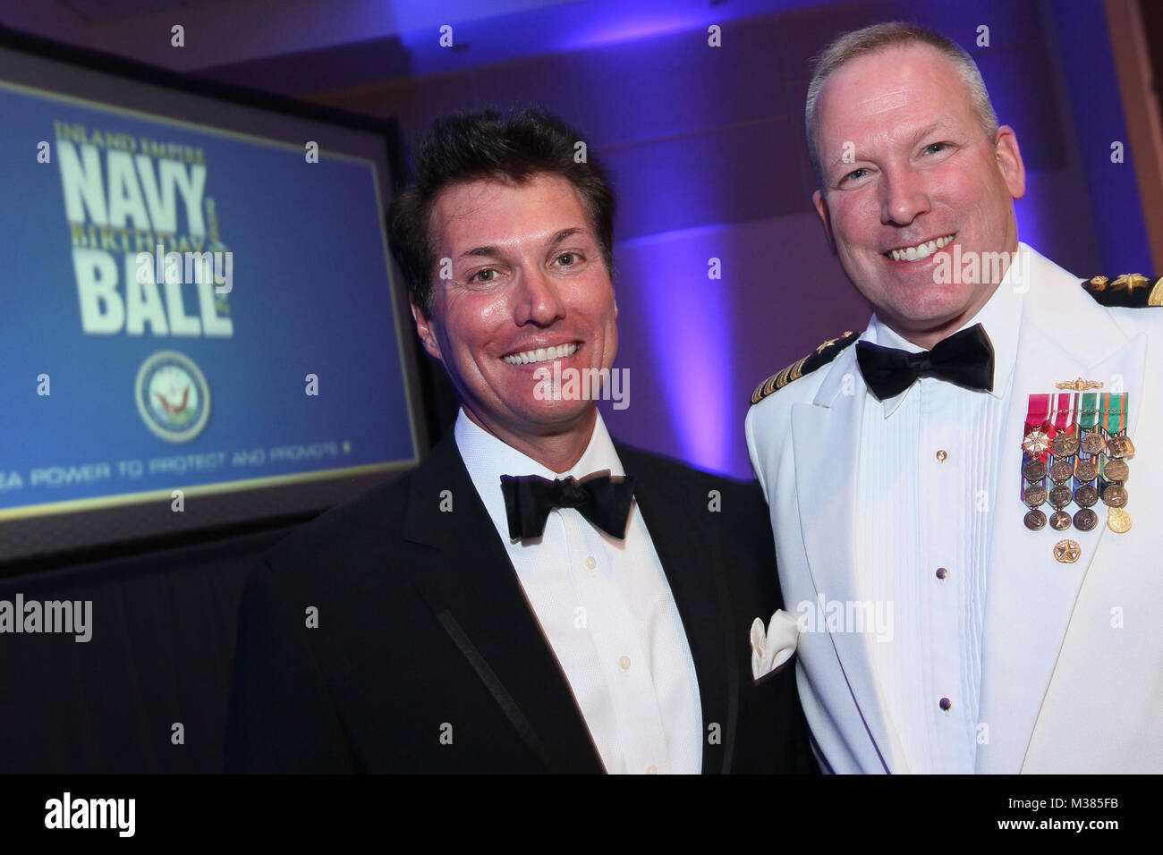 Navys 242nd birthday hi-res stock photography and images - Alamy