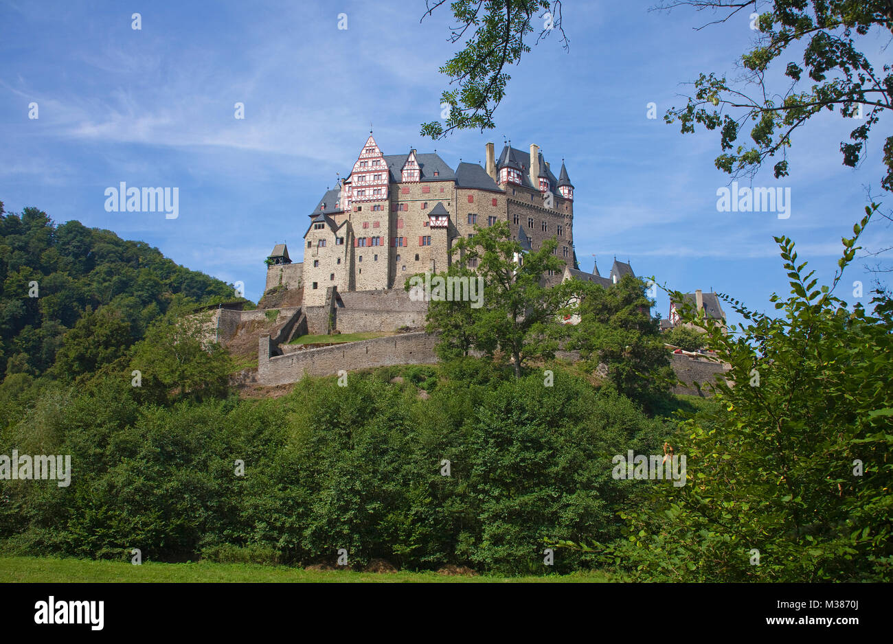 Eltz castle, beautiful medieval castle at Wierschem, Muenstermaifeld ...