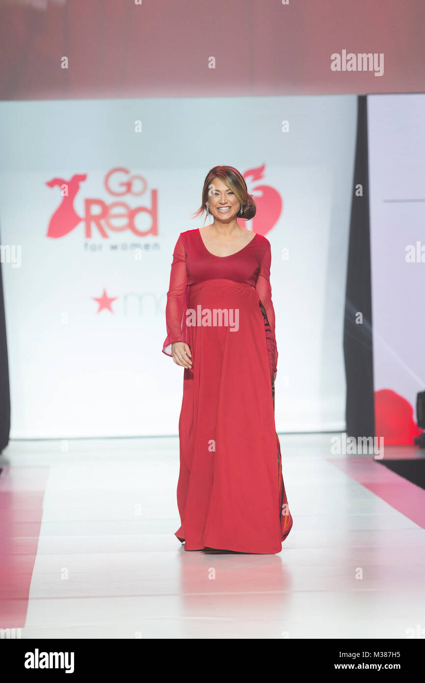 New York, United States. 08th Feb, 2018. Ginger Zee wearing gown by Lia ...