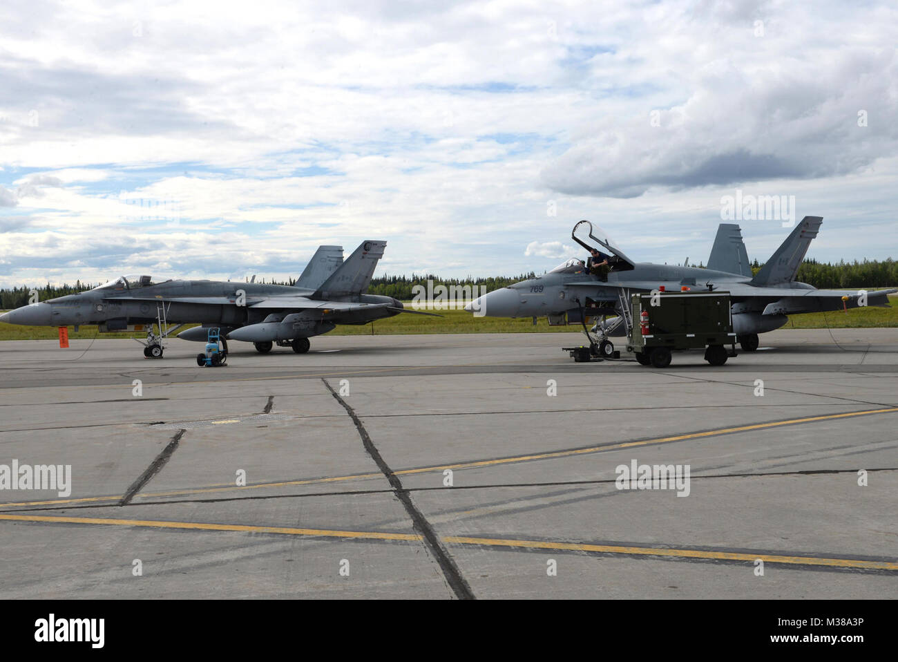 Canadian, U.S. Forces train together during Exercise Red Flag Alaska by ...