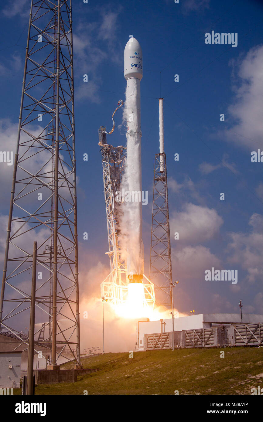 SpaceX launched the Eutelsat ABS mission, deploying a communications ...