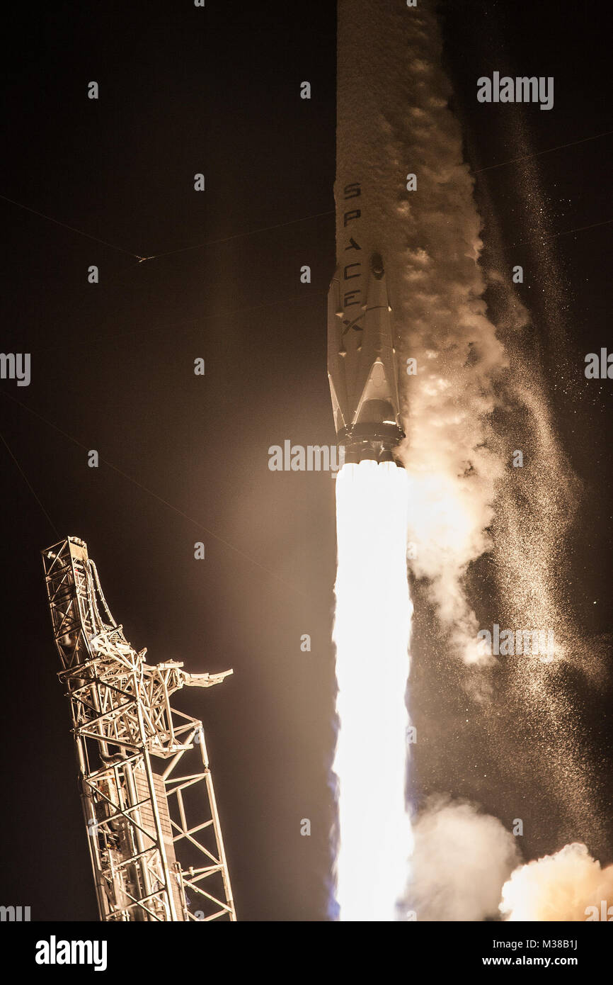The CRS-9 mission successfully transported cargo to the International ...