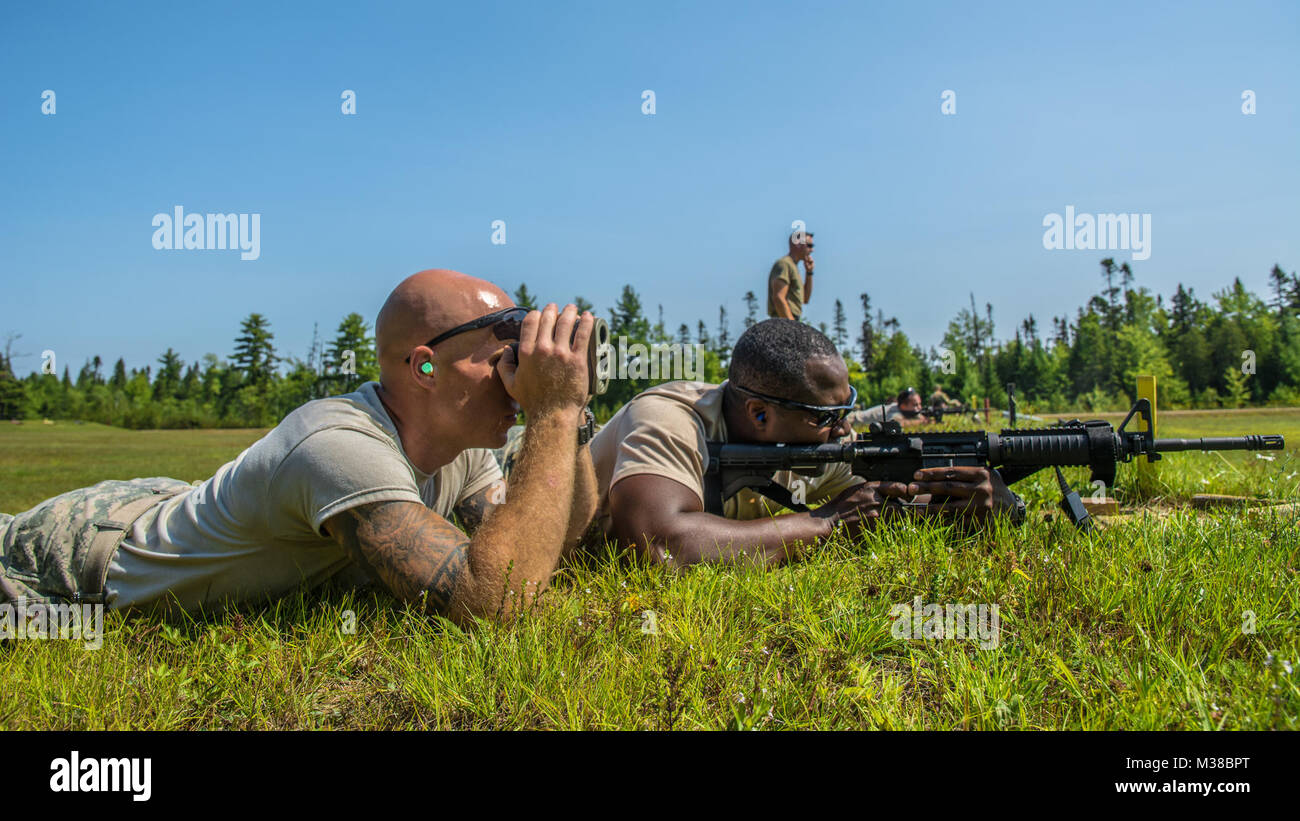 Canadian sapper hi-res stock photography and images - Alamy