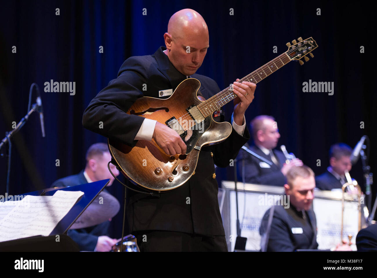 Middle school band class hi-res stock photography and images - Alamy