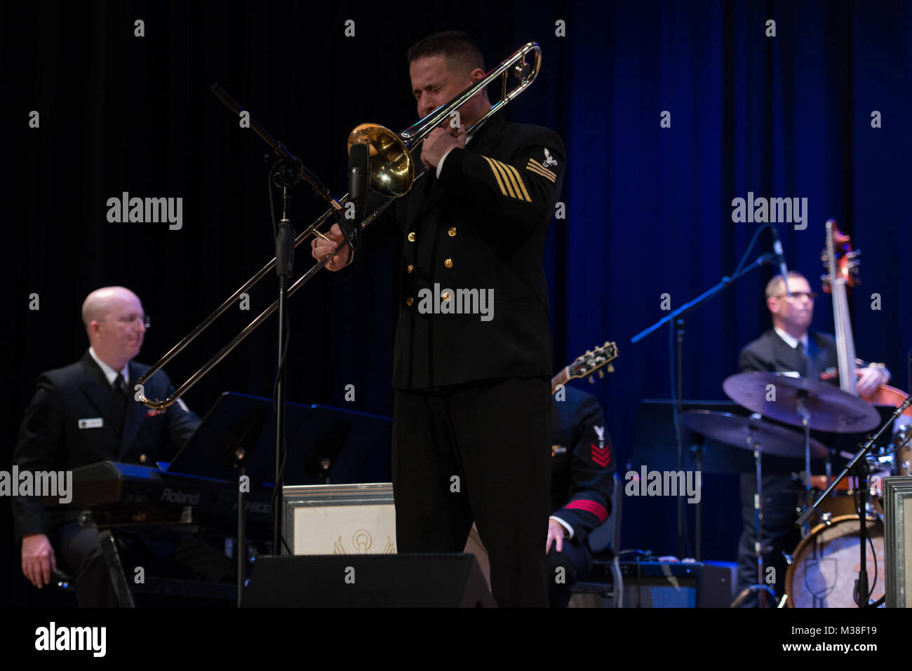 Middle school band class hi-res stock photography and images - Alamy