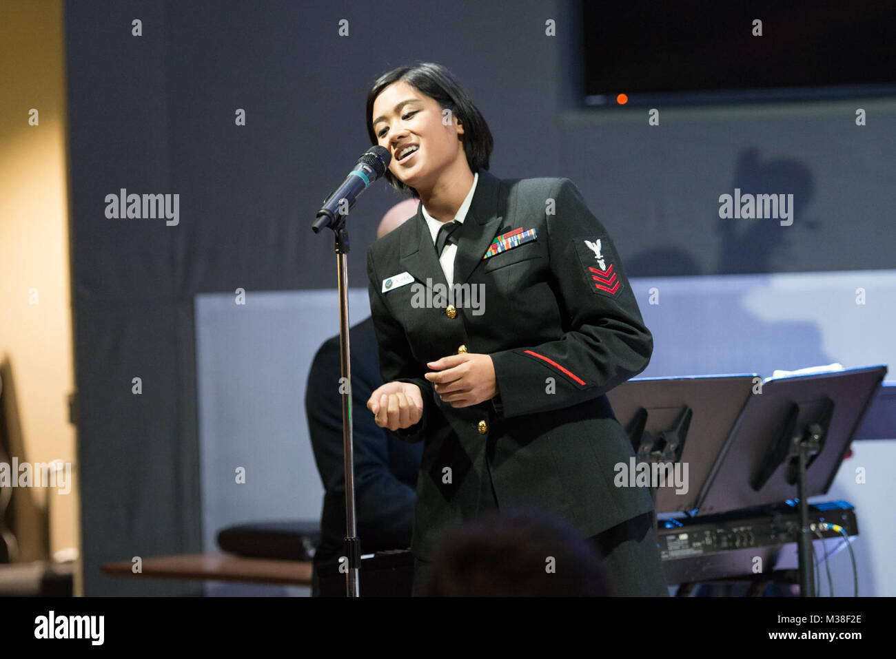 Kristine hsia hi-res stock photography and images - Alamy