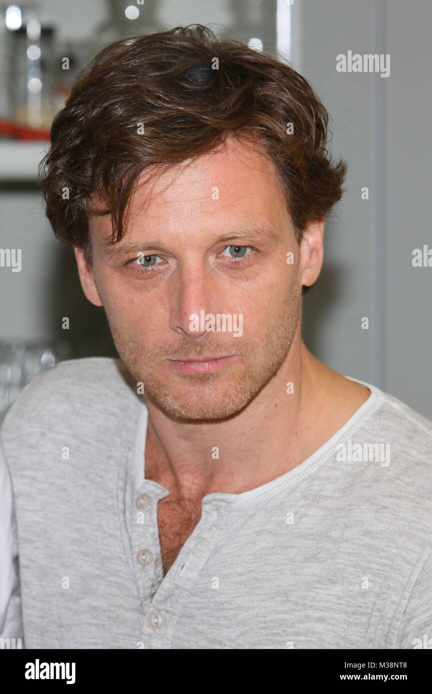 Hendrik Duryn's Instagram, Twitter & Facebook on IDCrawl