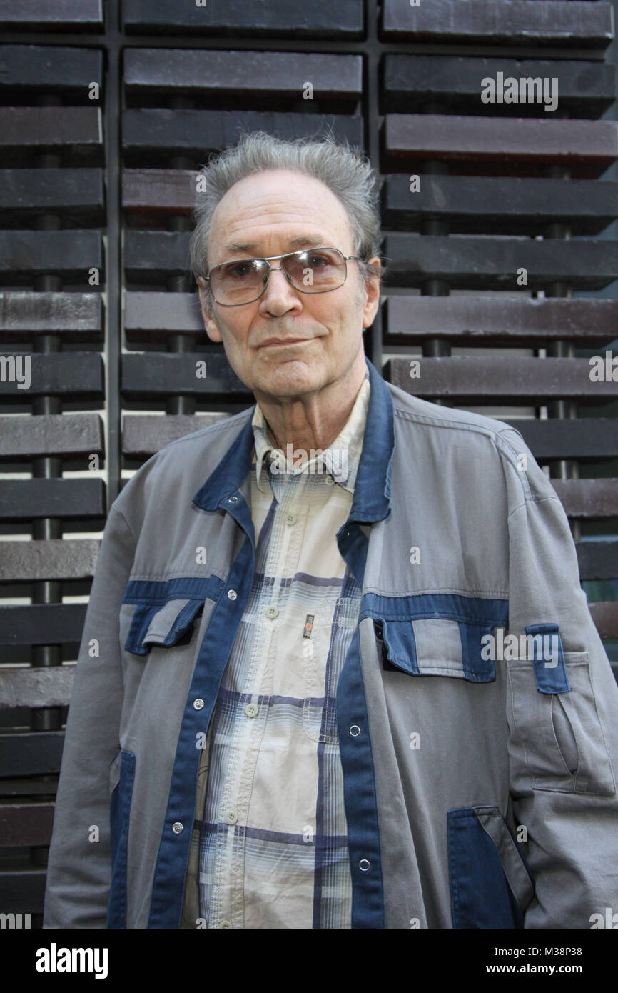 Klick hi-res stock photography and images - Alamy