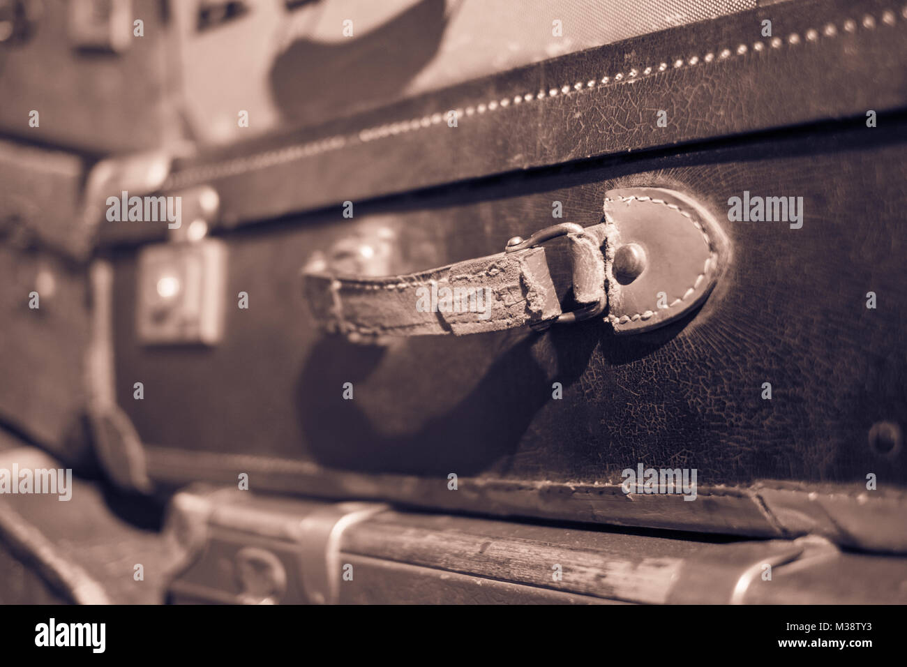 vintage suitcase handle closeup - old suitcase macro Stock Photo - Alamy