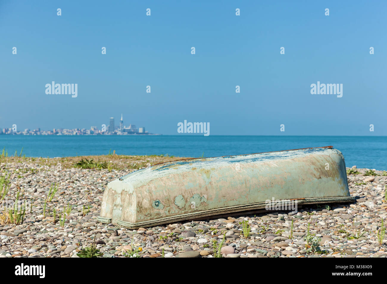 Inverted cloud hi-res stock photography and images - Alamy