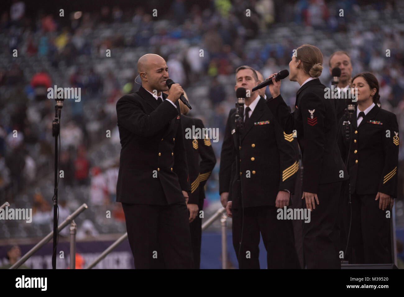 Chelsi hi-res stock photography and images - Alamy