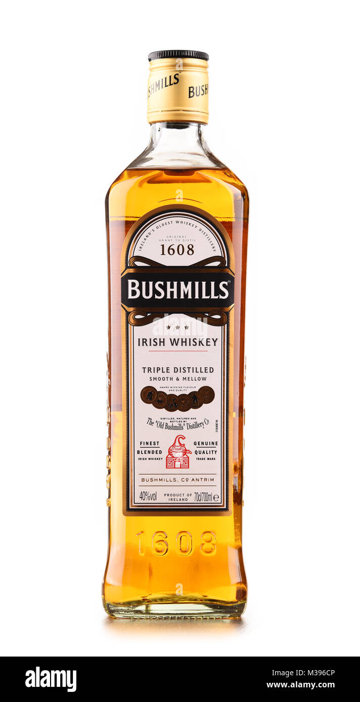 Bushmills whiskey distillery Cut Out Stock Images & Pictures - Alamy