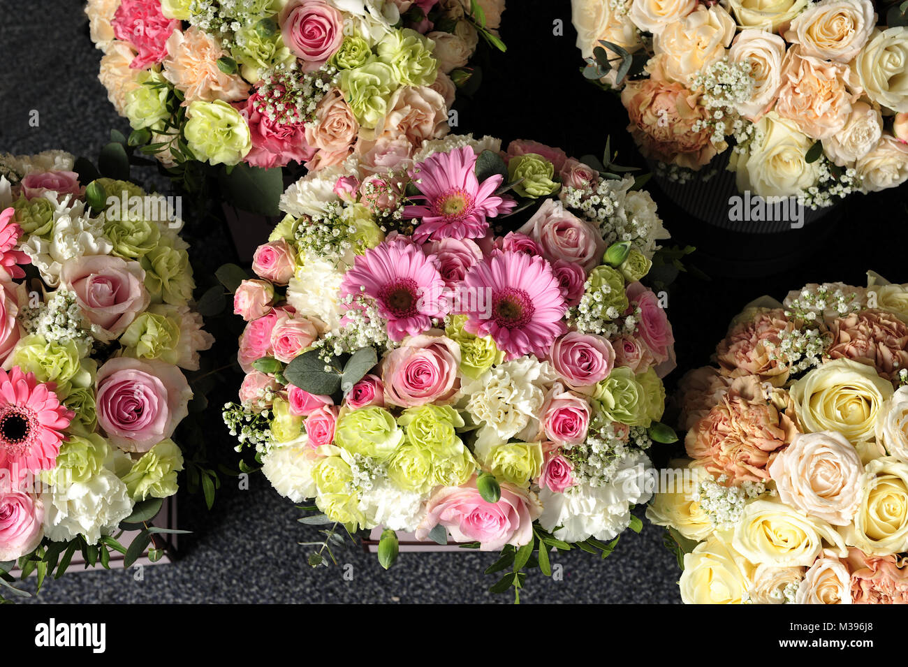 Bridge decorated with flowers hi-res stock photography and images - Alamy