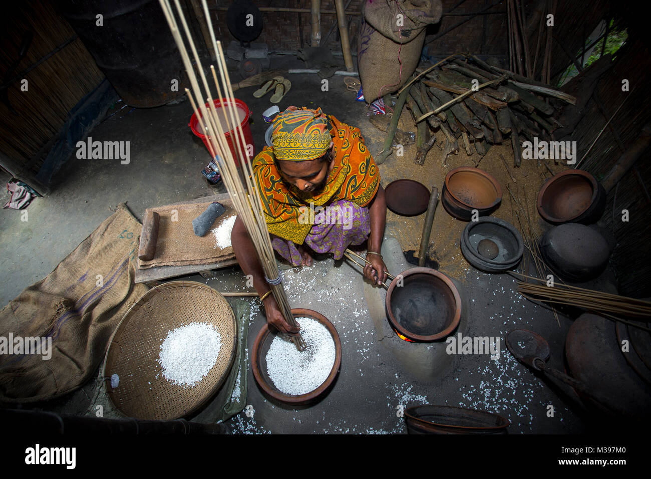 Binni dhan hi-res stock photography and images - Alamy