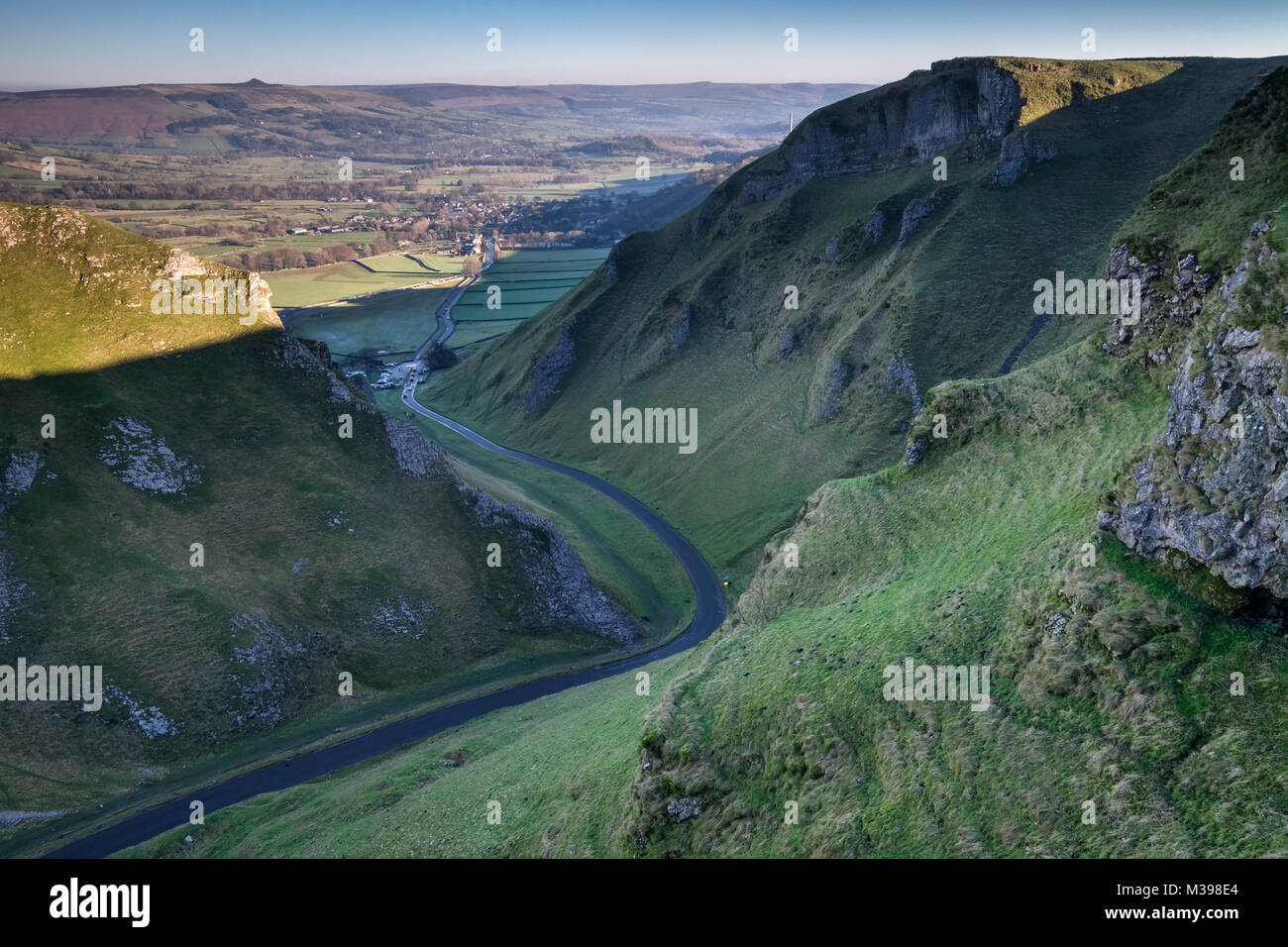 Winnats Pass limestone gorge, near Castleton, Peak District National ...
