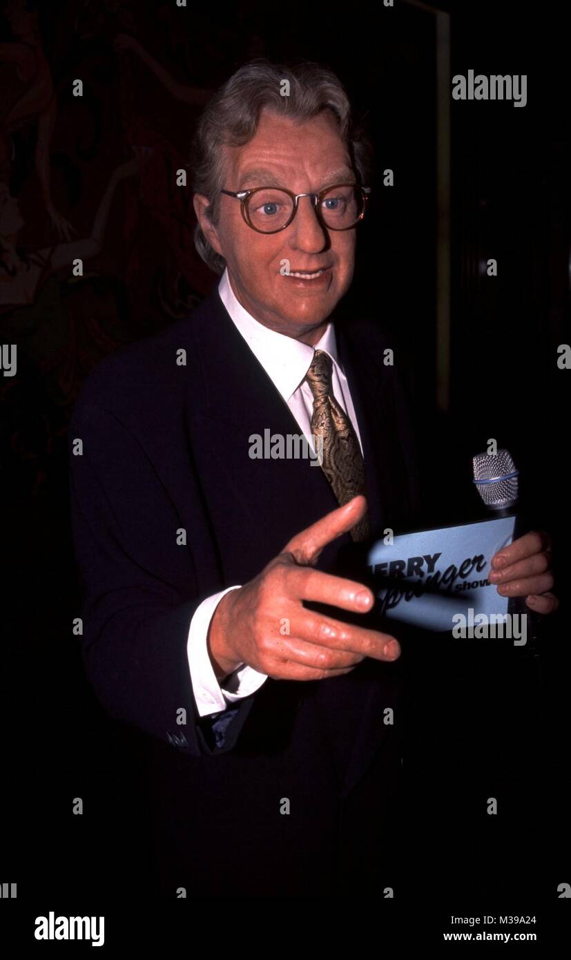 Jerry Springer (in wax) Madame Tussaud's Wax Museum Las Vegas, Nevada ...