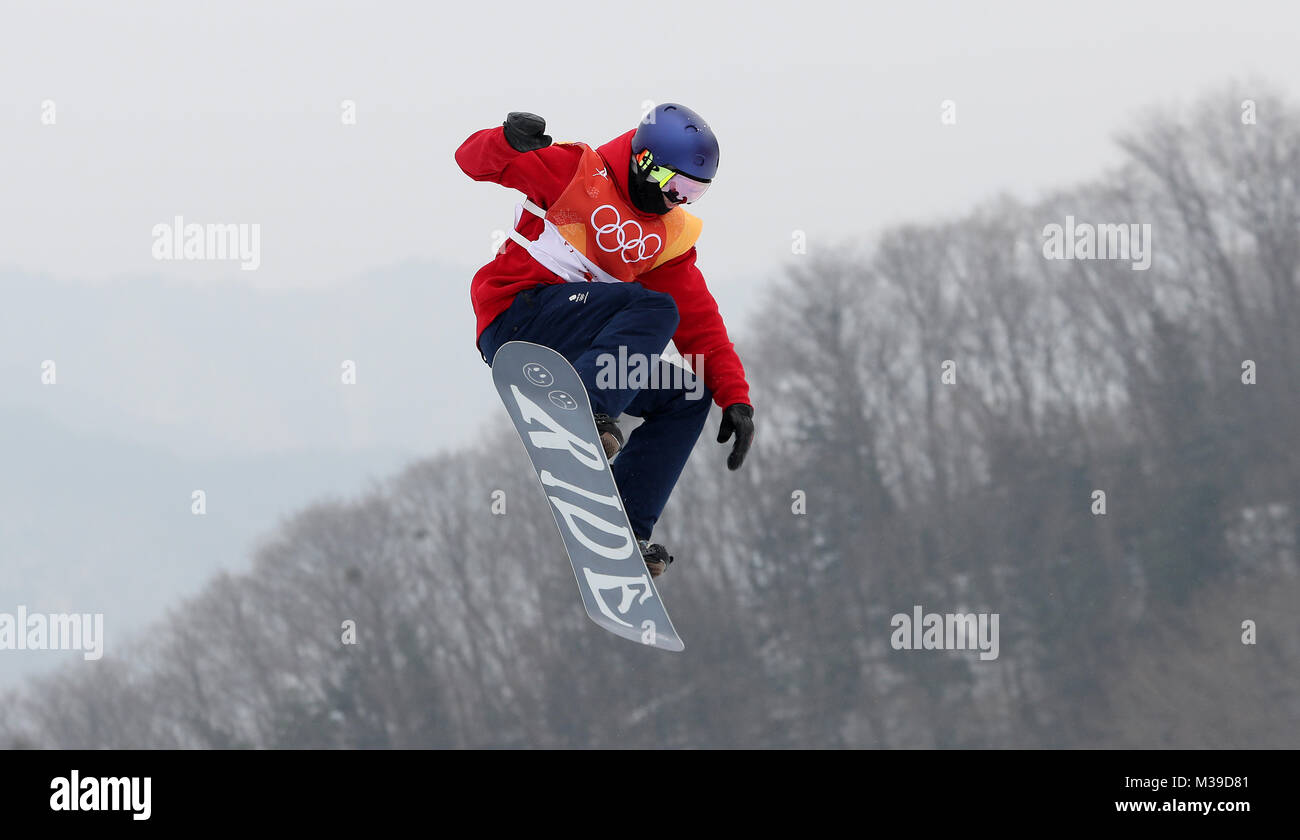 Great Britain's Billy Morgan during qualification for Men's Snowboard ...