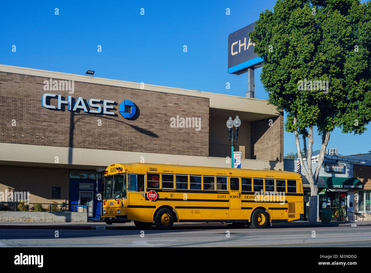 California school bus hi-res stock photography and images - Alamy