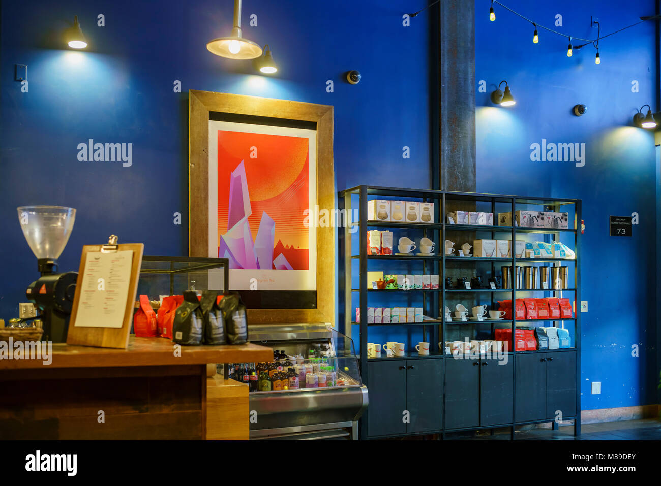 Coffee shop interior view hi-res stock photography and images - Alamy