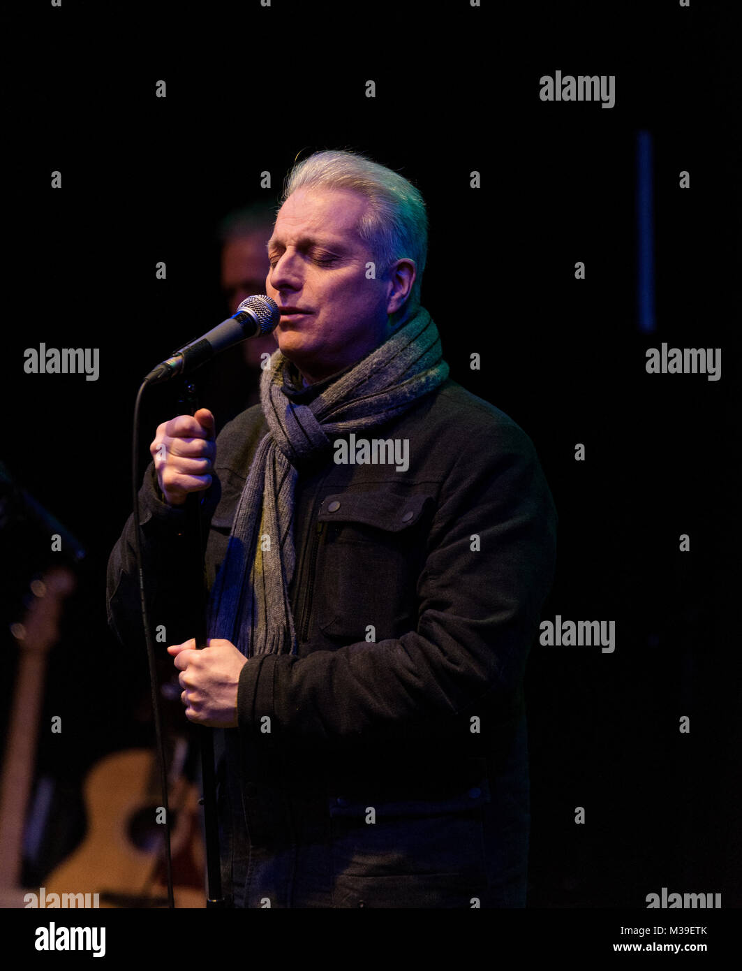 Ian Donaldson (80s band H20) back on stage after a long time to launch ...