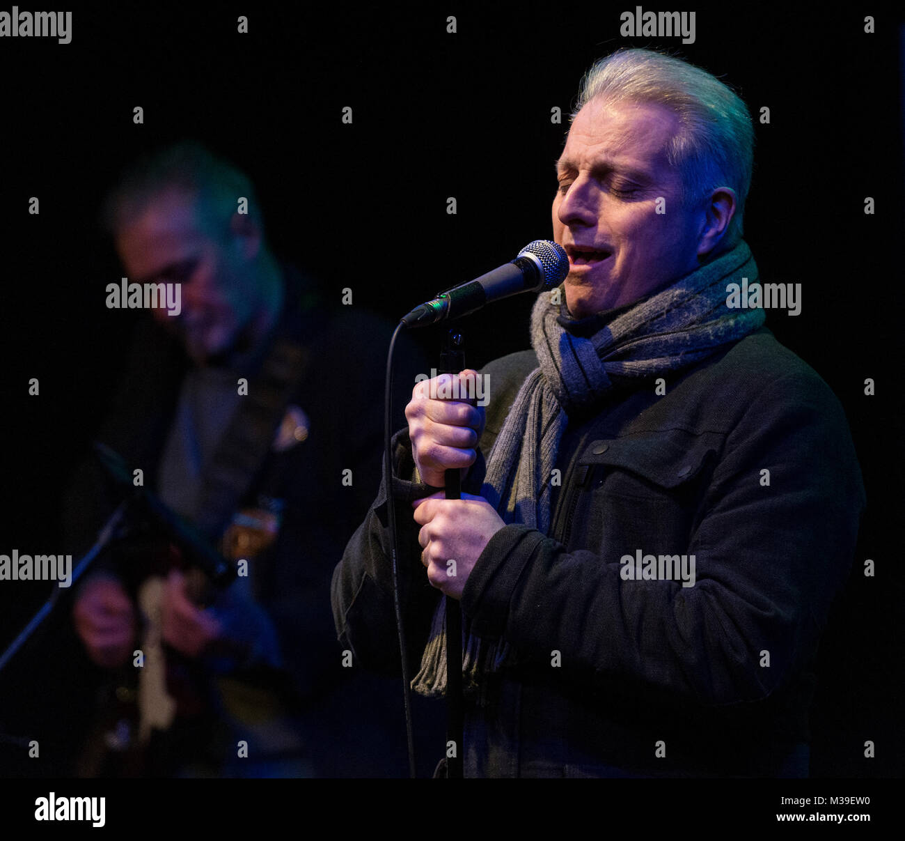 H20 band hi-res stock photography and images - Alamy