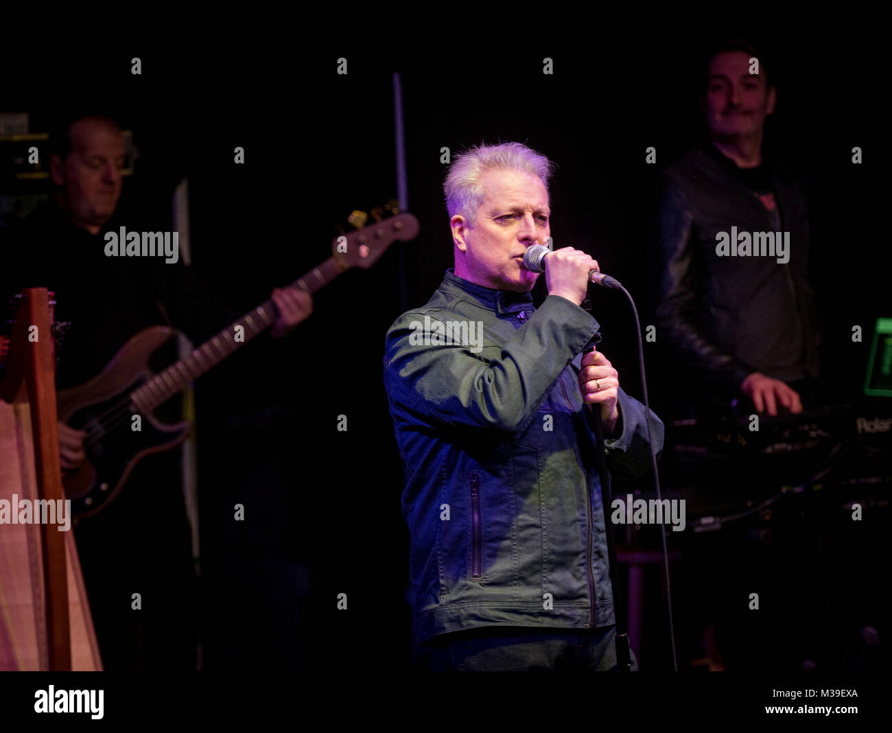 Ian Donaldson (80s band H20) back on stage after a long time to launch ...